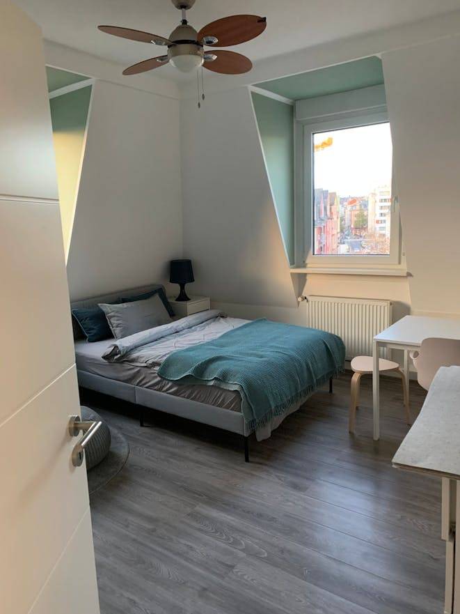70 M² Private Room ∙ 1 Bedroom ∙ 1 Guest - Frankfurt