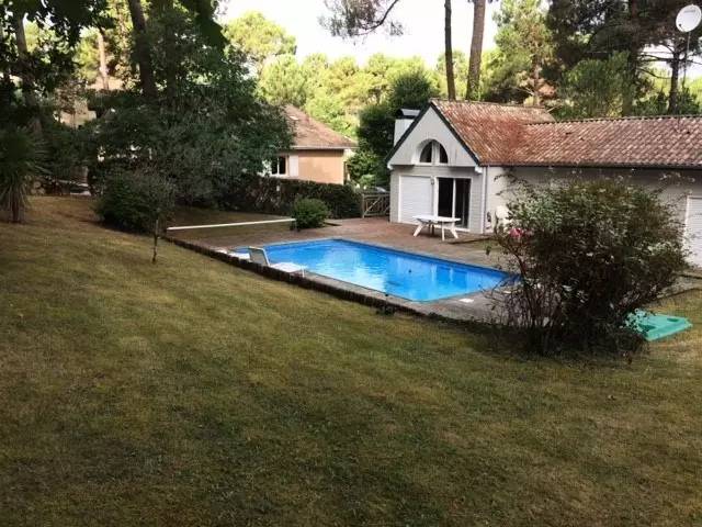 95 M² Maison De Vacances ∙ 3 Chambres ∙ 6 Personnes - Biscarrosse