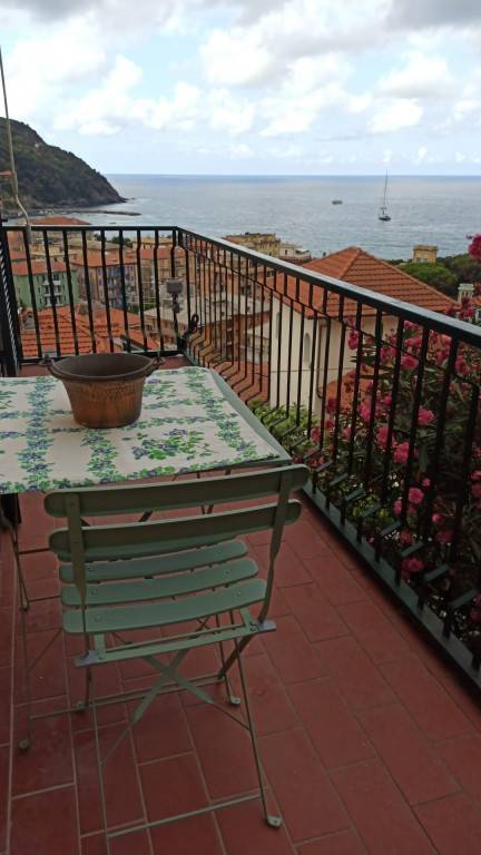 65 M² Apartment ∙ 1 Bedroom ∙ 4 Guests - Levanto