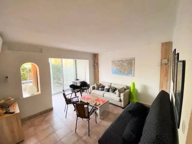 50 M² Apartamento ∙ 1 Habitación ∙ 6 Huéspedes - Sanary-sur-Mer