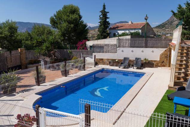 Cottage ∙ 10 Bedrooms ∙ 22 Guests - Fortuna