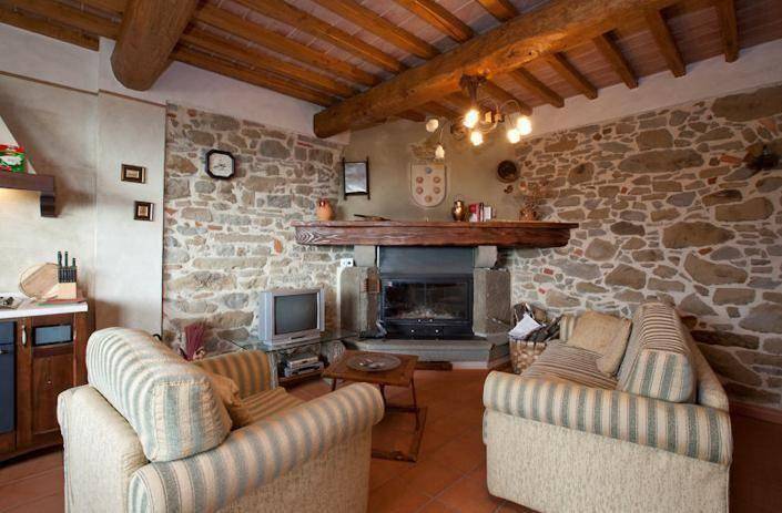 70 M² Apartment ∙ 1 Bedroom ∙ 2 Guests - Prato