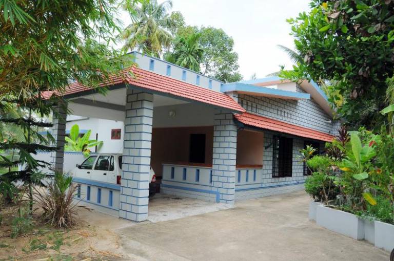 Holiday Houses & Accommodation in South India from $27 | HomeToGo