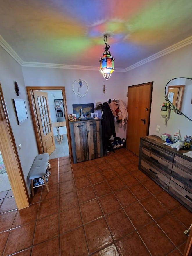 91 M² Huoneisto ∙ 2 Makuuhuonetta ∙ 4 Vierasta - Porto Salvo