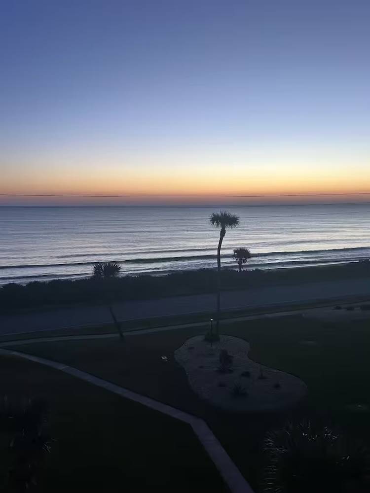 128 M² House ∙ 2 Bedrooms ∙ 6 Guests - Flagler Beach, FL