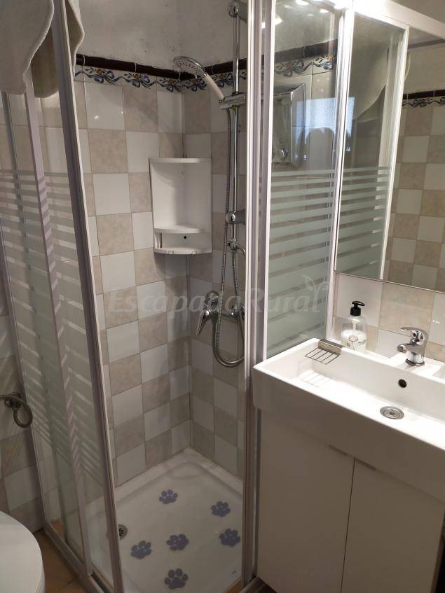 Casa Rural ∙ 2 Habitaciones ∙ 2 Huéspedes - Amer