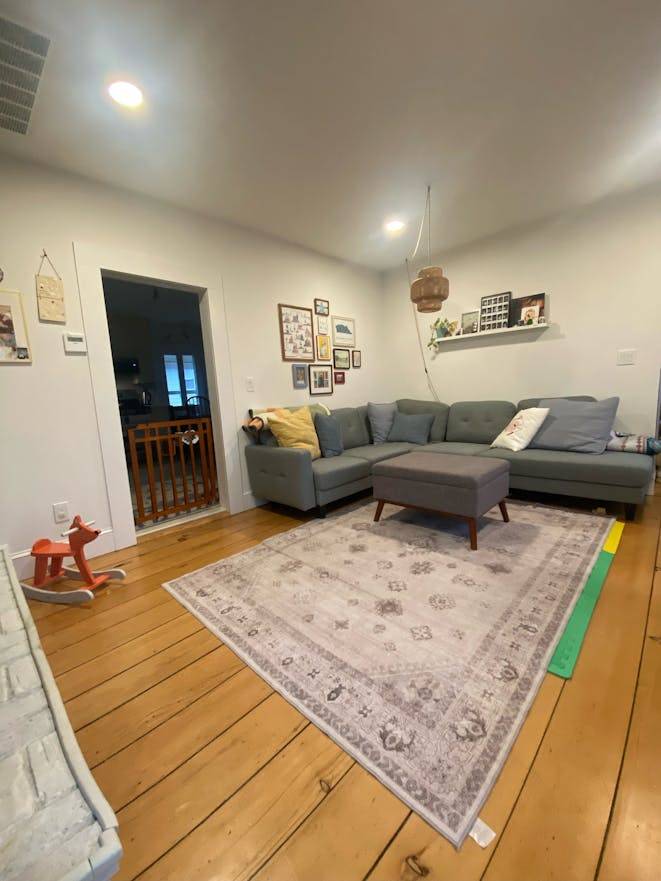 House ∙ 2 Bedrooms ∙ 4 Guests - State of New York