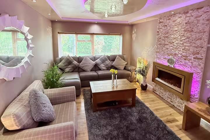 75 M² Casa ∙ 3 Habitaciones ∙ 6 Huéspedes - Coventry