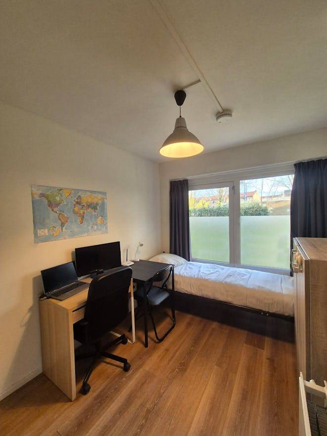 100 M² Private Room ∙ 1 Bedroom ∙ 1 Guest - Amsterdam