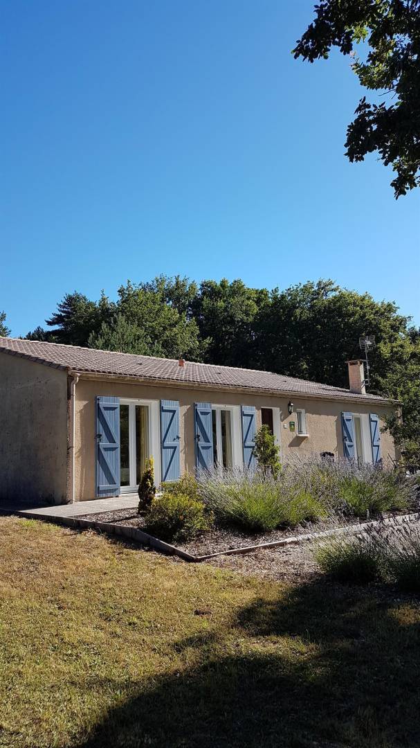 83 M² Gîte ∙ 3 Chambres ∙ 5 Personnes - Aude