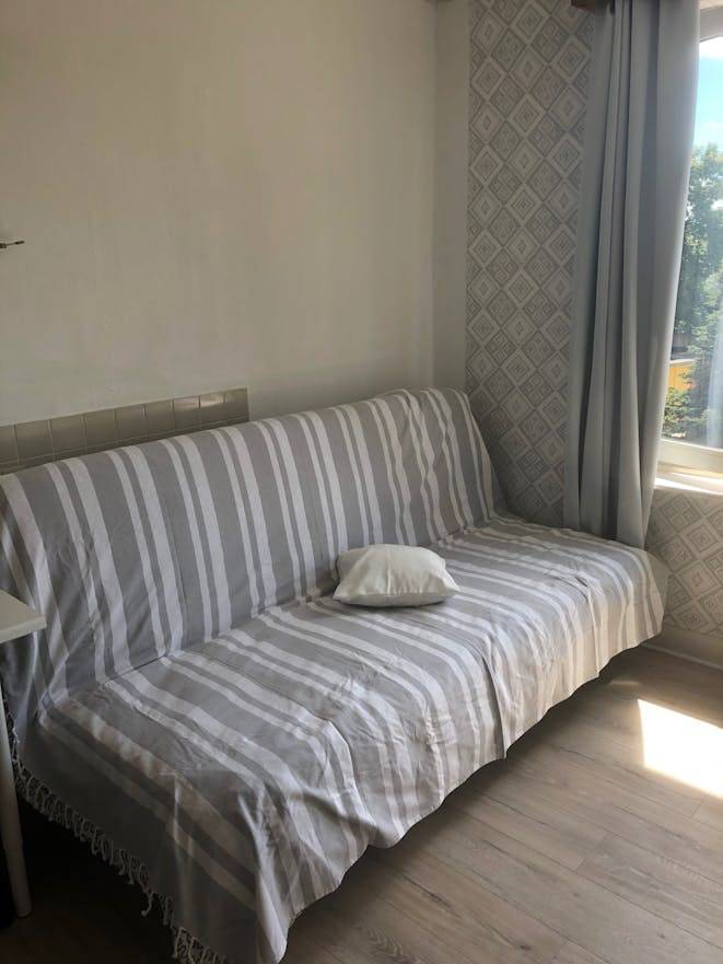 20 M² Huis ∙ 1 Gast - Brussel