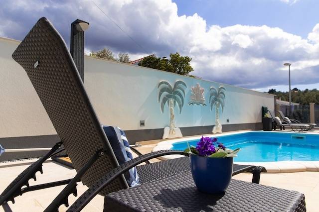 40 M² Ferienwohnung ∙ 1 Schlafzimmer ∙ 3 Gäste - Brač