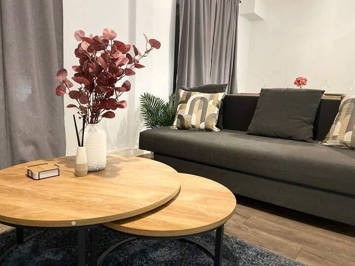 75 M² Apartment ∙ 2 Bedrooms ∙ 6 Guests - Birmingham City University