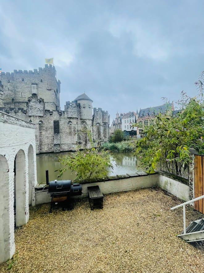 130 M² Apartment ∙ 2 Bedrooms ∙ 4 Guests - Gent