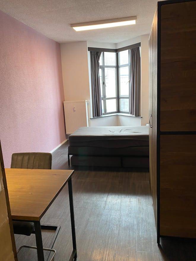 16 M² Chambre Privée ∙ 1 Chambre ∙ 1 Personne - Saint-Gilles