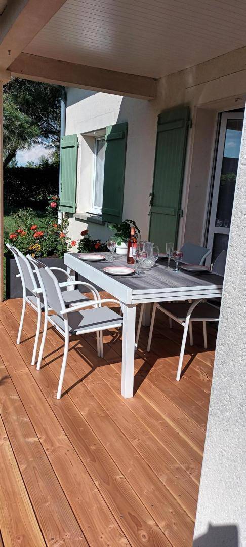75 M² Gîte ∙ 3 Chambres ∙ 6 Personnes - Revel