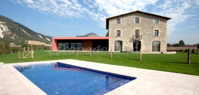 Casa Rural ∙ 9 Habitaciones ∙ 30 Huéspedes - Vic