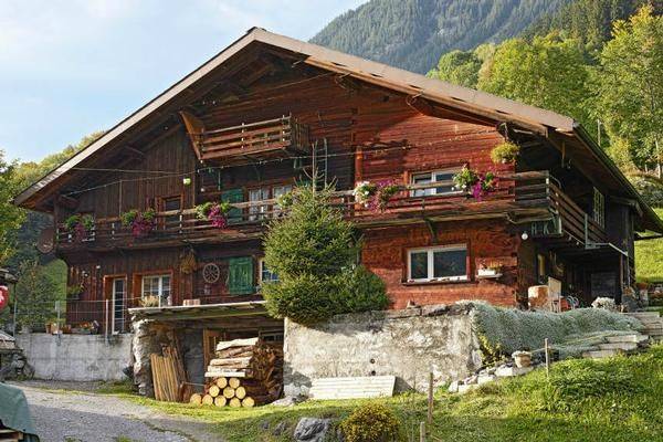 75 M² Apartment ∙ 4 Bedrooms ∙ 10 Guests - Canton of Glarus