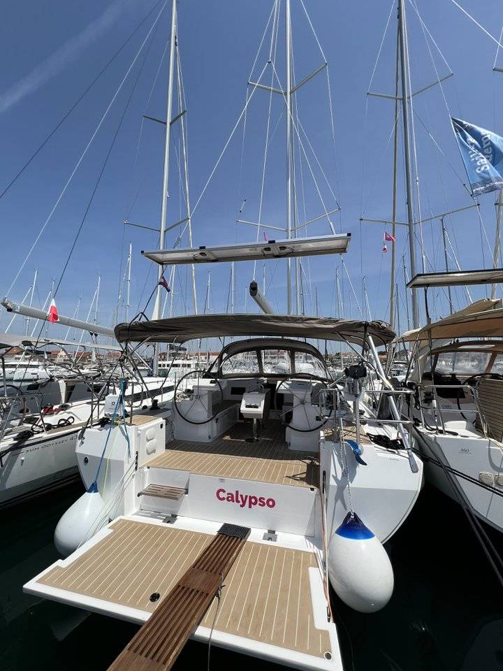 14 M² Casa Flotante ∙ 3 Habitaciones ∙ 6 Huéspedes - Murter