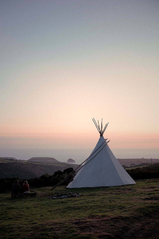 Acampamento ∙ 1 Quarto ∙ 2 Hóspedes - Tintagel