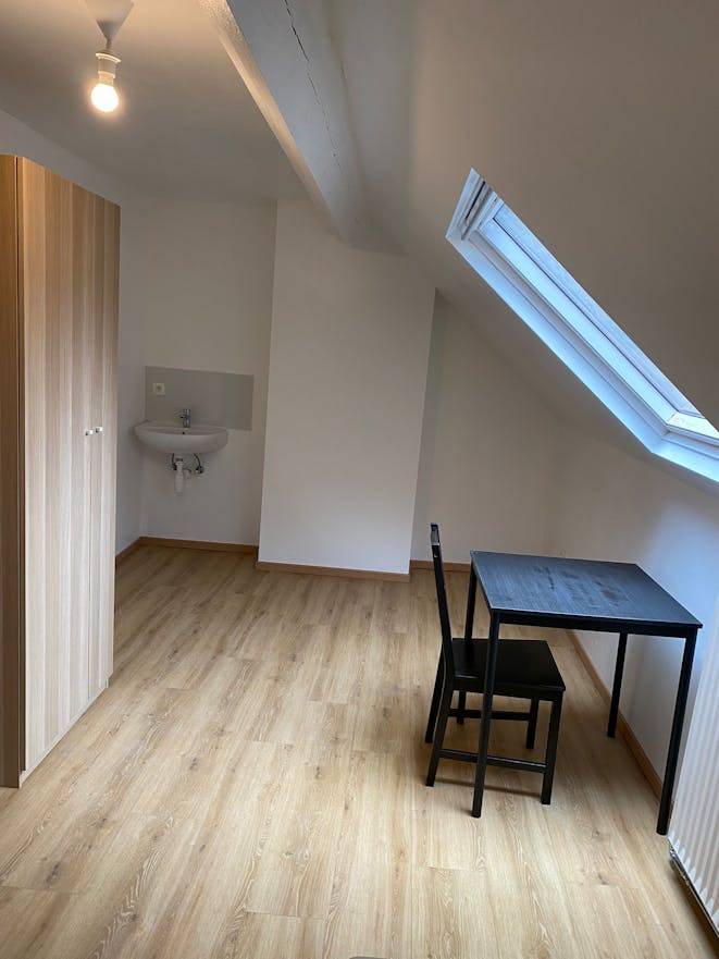 100 M² Chambre Privée ∙ 1 Chambre ∙ 1 Personne - Bruxelles