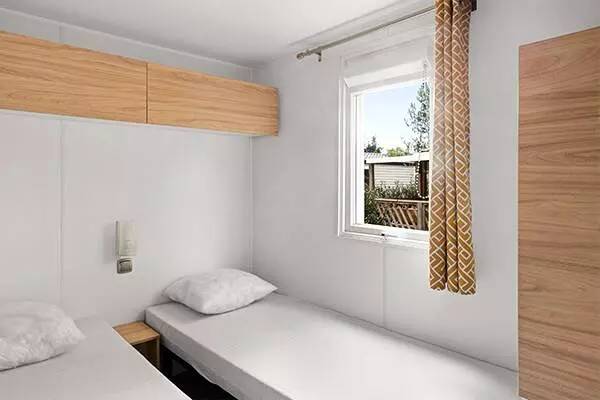 43 M² Caravan ∙ 3 Bedrooms ∙ 6 Guests - Contis-Plage