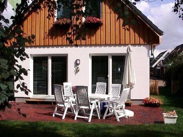 90 M² Ferienhaus ∙ 5 Schlafzimmer ∙ 10 Gäste - Lensahn