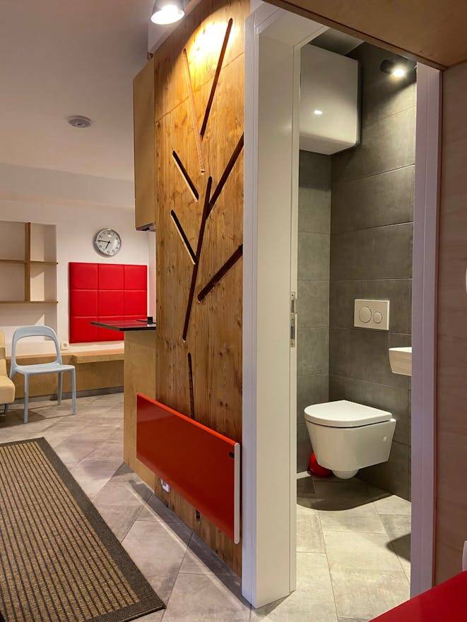 22 M² Huoneisto ∙ 1 Makuuhuone ∙ 1 Vieras - Ljubljana