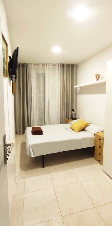 40 M² Apartamento ∙ 2 Quartos ∙ 6 Hóspedes - Rubí