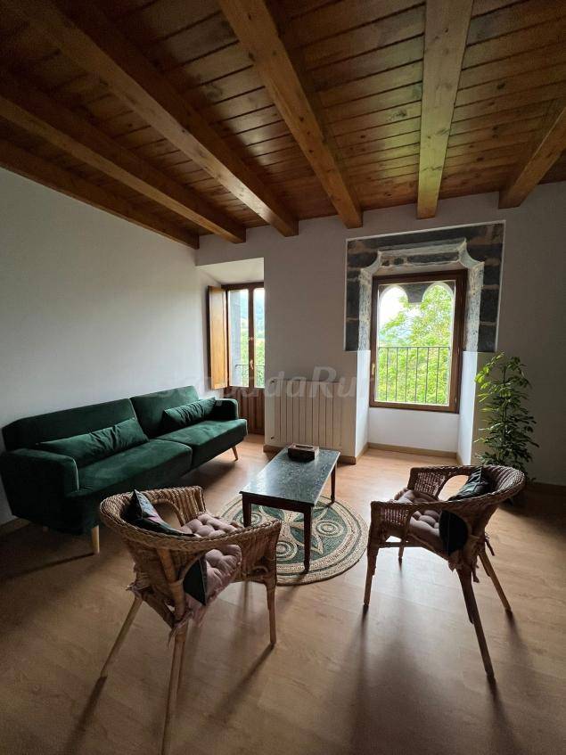 Casa Rural ∙ 5 Habitaciones ∙ 7 Huéspedes - Amurrio