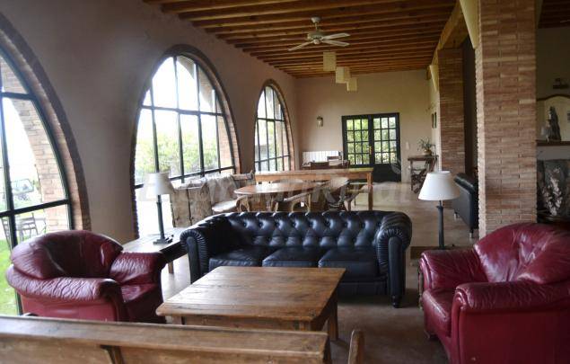 Cottage ∙ 10 Bedrooms ∙ 30 Guests - Pyrenees