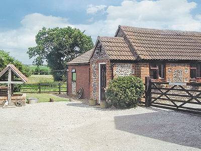 Cottage ∙ 2 Bedrooms ∙ 4 Guests - Cromer