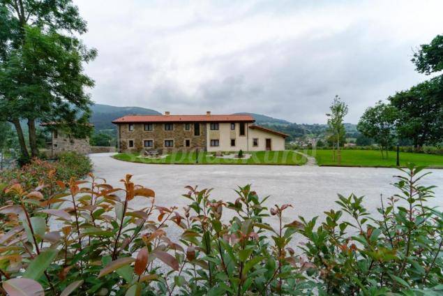 Cottage ∙ 11 Bedrooms ∙ 10 Guests - Cantabria