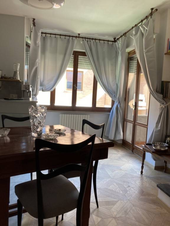 140 M² Apartment ∙ 4 Bedrooms ∙ 7 Guests - Porto San Giorgio