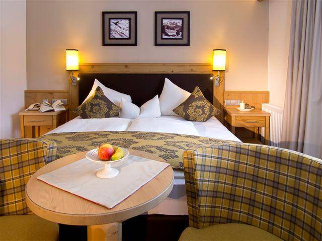 33 M² Hotel ∙ 2 Bedrooms ∙ 4 Guests - Wörgl