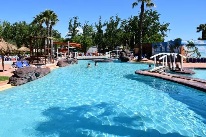 28 M² Mobil-home ∙ 2 Chambres ∙ 6 Personnes - Valras-Plage