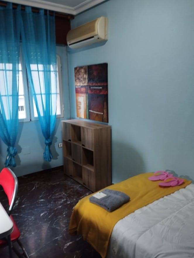 90 M² Appartement ∙ 1 Chambre ∙ 1 Personne - Jaén