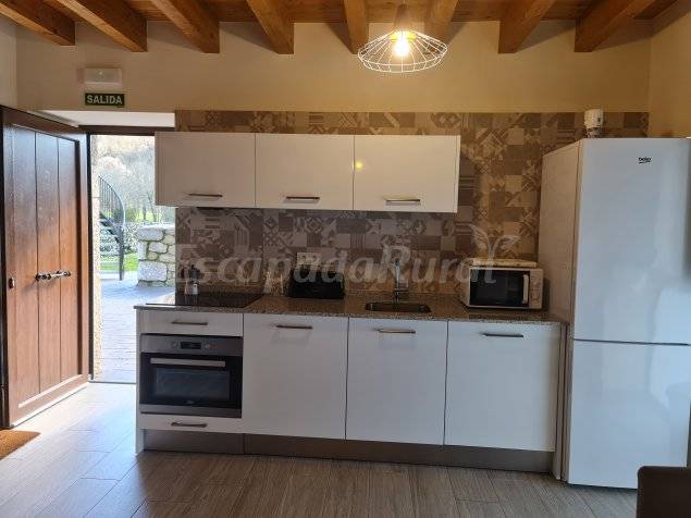 Casa Rural ∙ 11 Habitaciones ∙ 4 Huéspedes - Cantabria