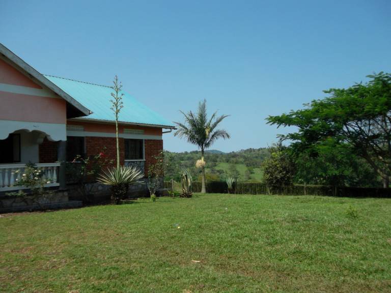 Kampala Vacation Rentals & Accommodation from $18 | HomeToGo