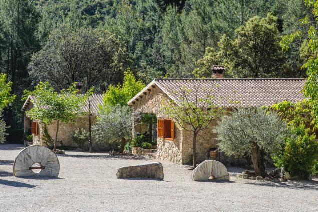 Casa Rural ∙ 3 Habitaciones ∙ 4 Huéspedes - Yeste