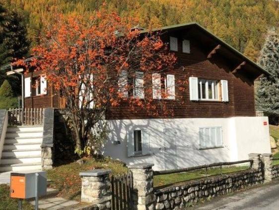 100 M² Ferienwohnung ∙ 4 Schlafzimmer ∙ 8 Gäste - Müstair