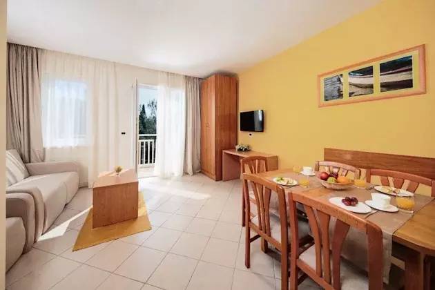 37 M² Apartment ∙ 1 Bedroom ∙ 5 Guests - Piran