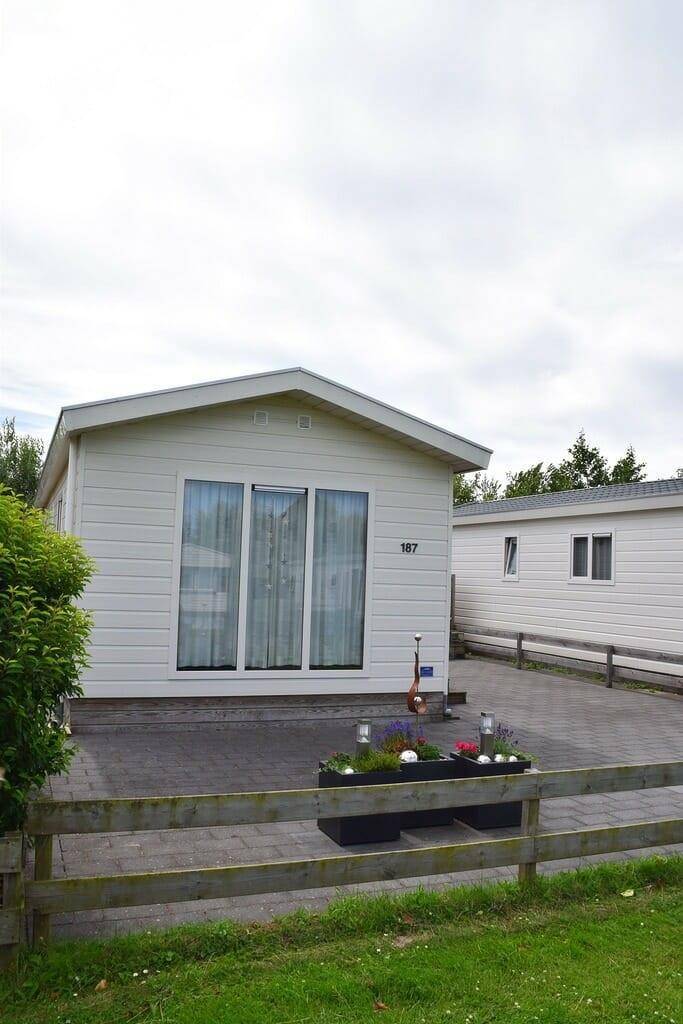 Bungalow ∙ 2 Bedrooms ∙ 5 Guests - Alkmaar