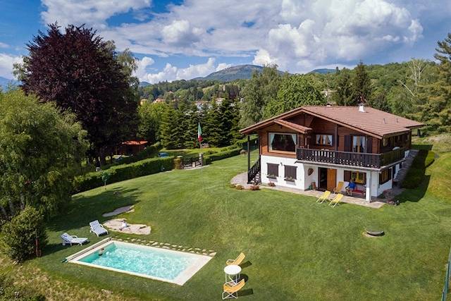 130 M² Villa ∙ 4 Chambres ∙ 7 Personnes - Luino