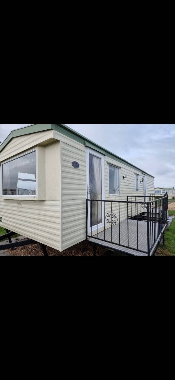 75 M² Cabin ∙ 2 Bedrooms ∙ 4 Guests - Ingoldmells