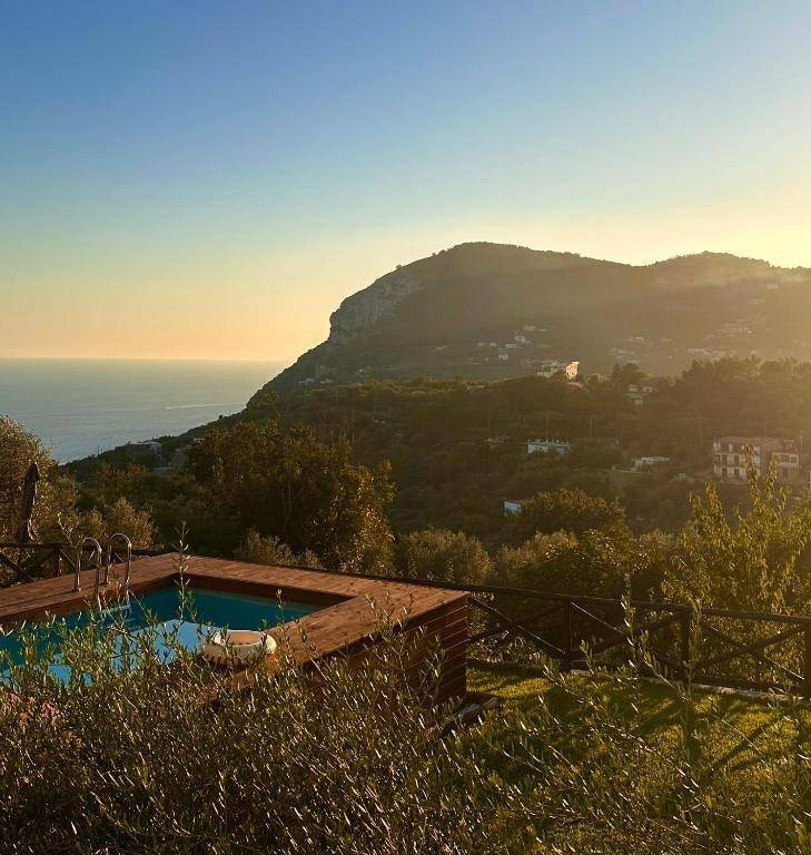 105 M² Lägenhet ∙ 2 Sovrum ∙ 6 Gäster - Piano di Sorrento