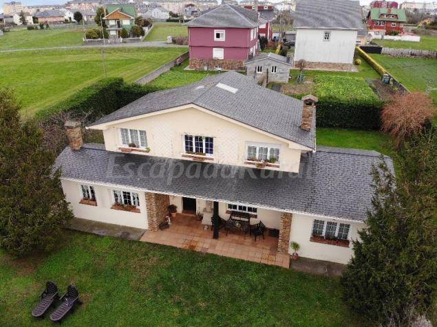 Landhaus ∙ 3 Schlafzimmer ∙ 4 Gäste - Castropol