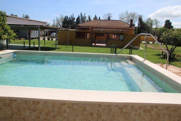 Cottage ∙ 4 Bedrooms ∙ 14 Guests - Algeciras