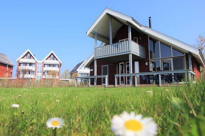 114 M² Ferienhaus ∙ 3 Schlafzimmer ∙ 8 Gäste - Müritz