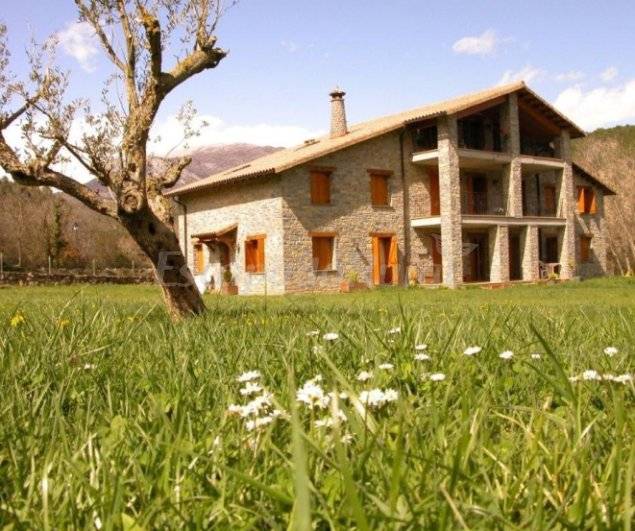 Mökki ∙ 3 Makuuhuonetta ∙ 6 Vierasta - Pyrenees